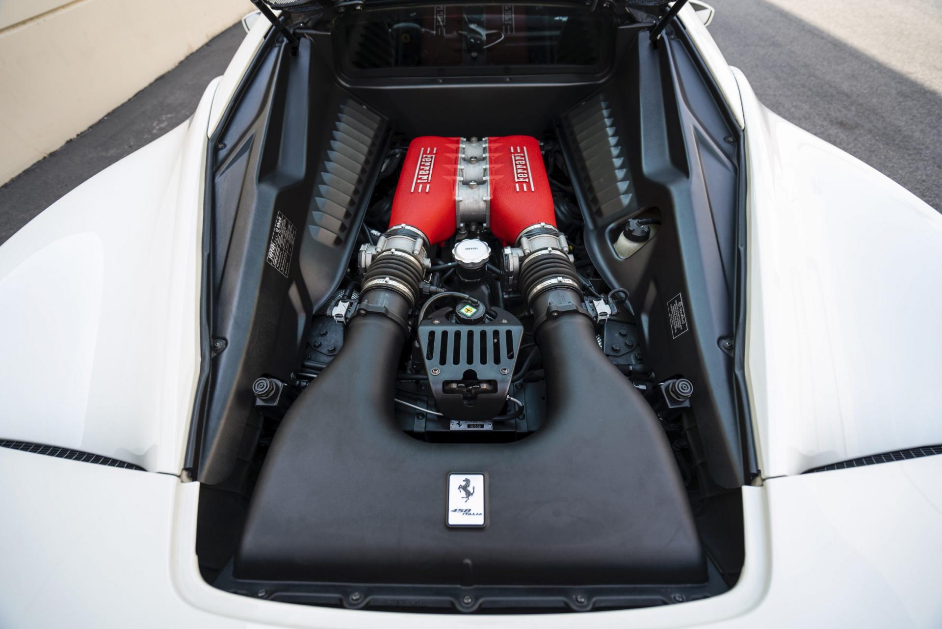 Ferrari 458 Italia Engine