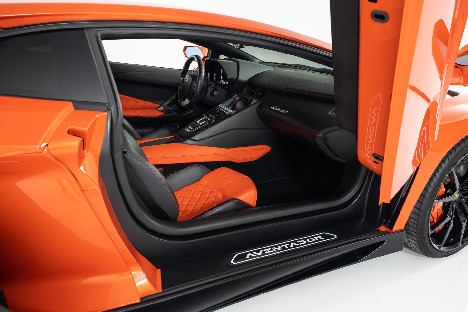 Lamborghini Aventador Orange Interior 3215
