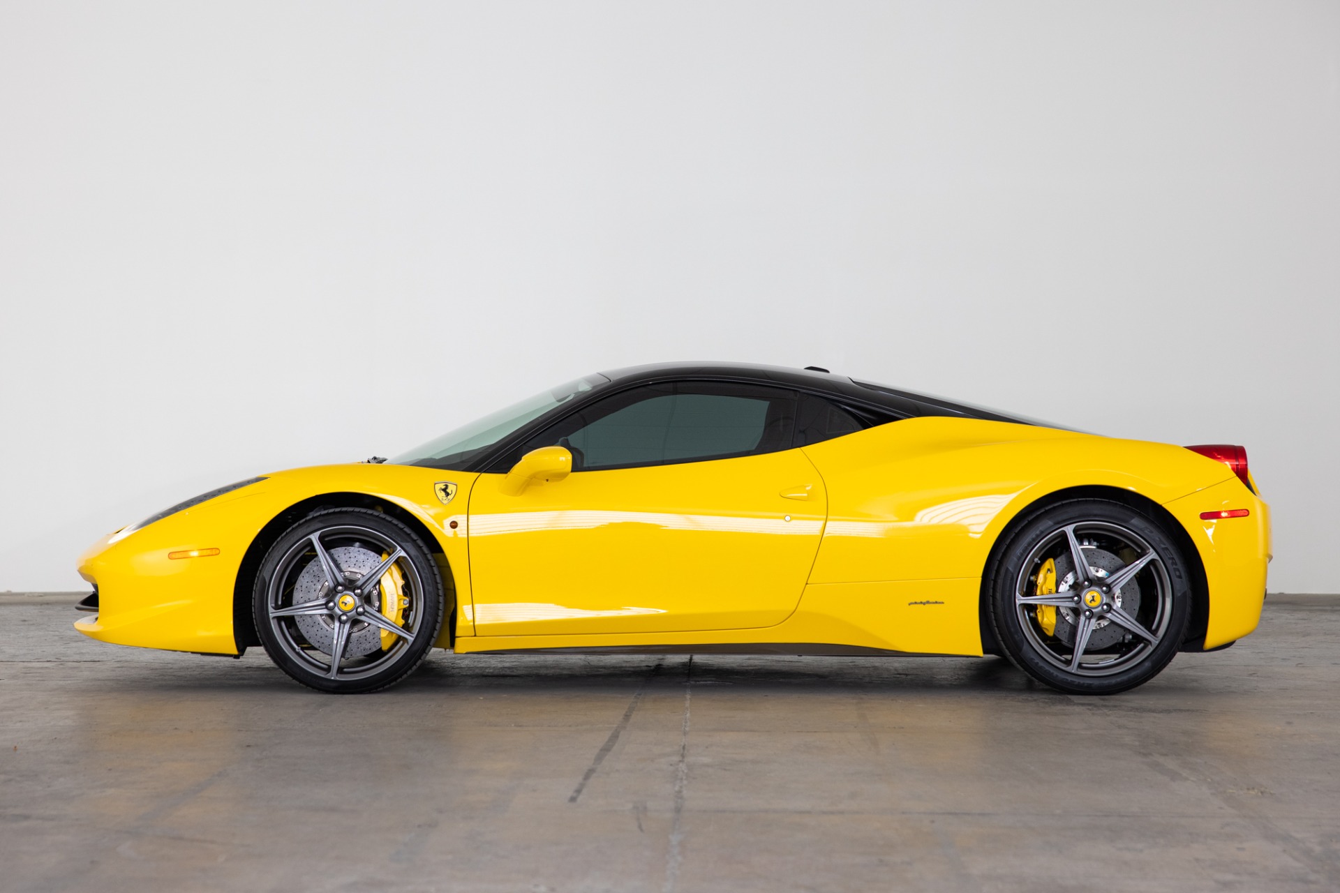 Ferrari Italia Yellow