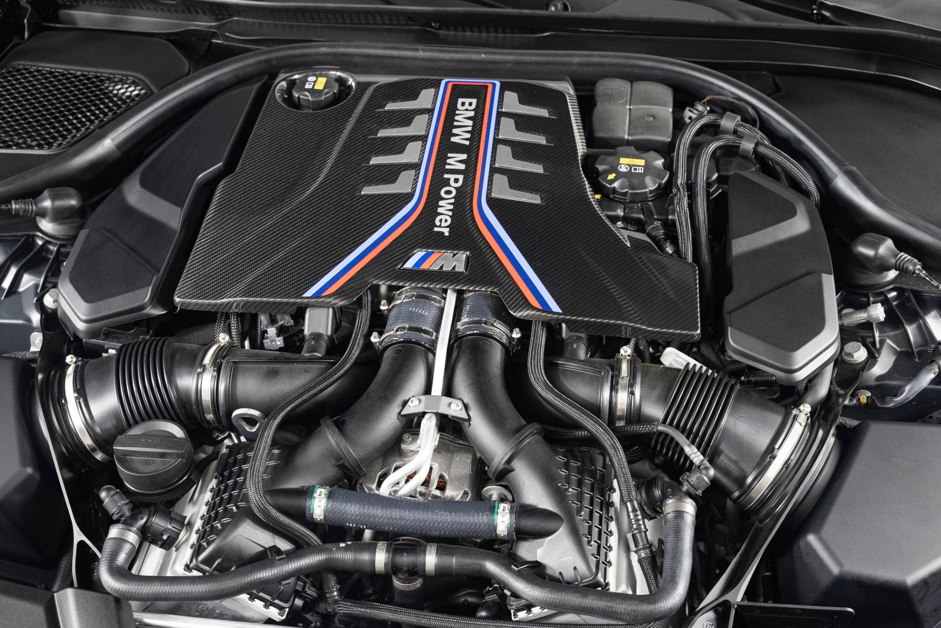 2022 M5 Engine