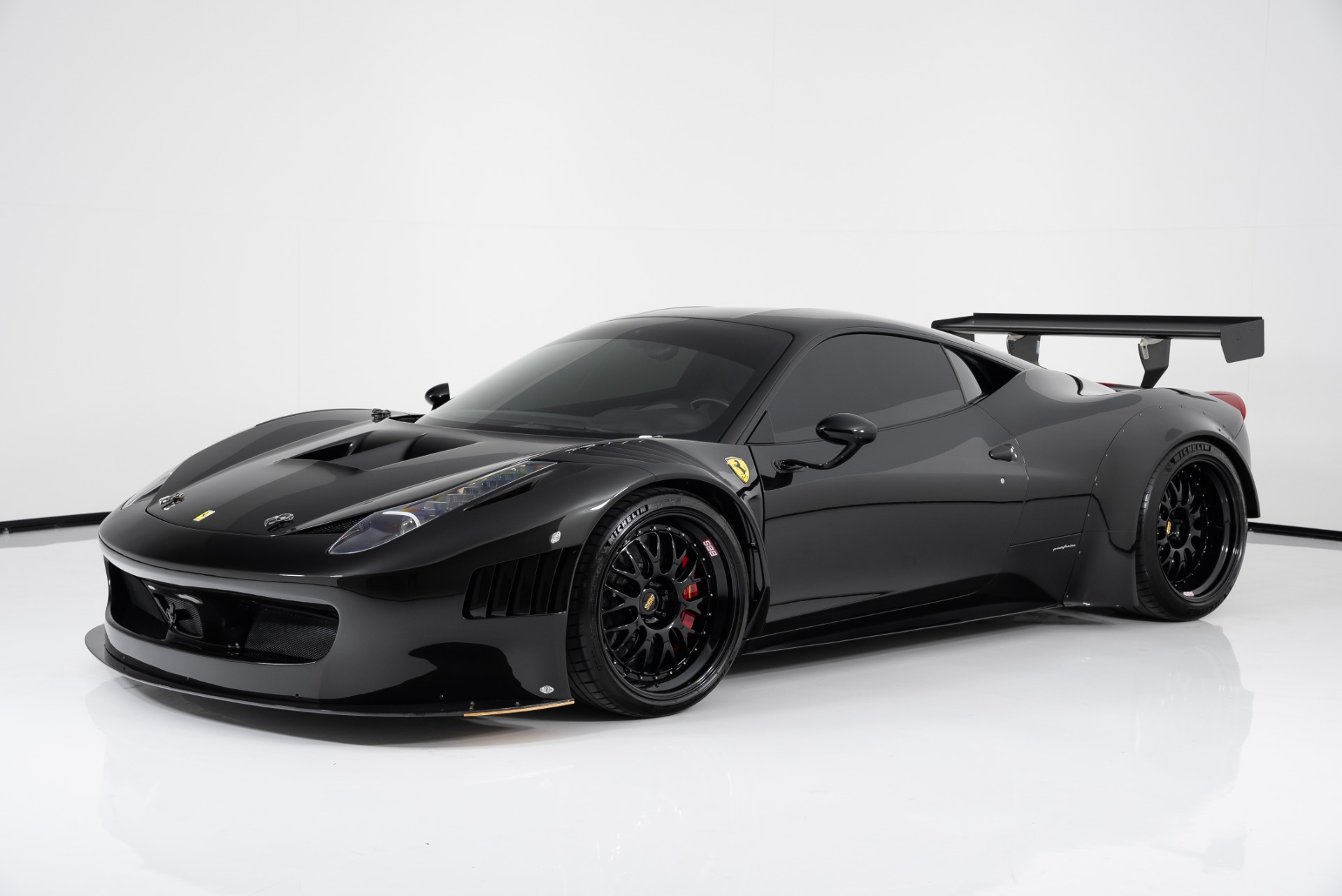 Ferrari 2013 Black