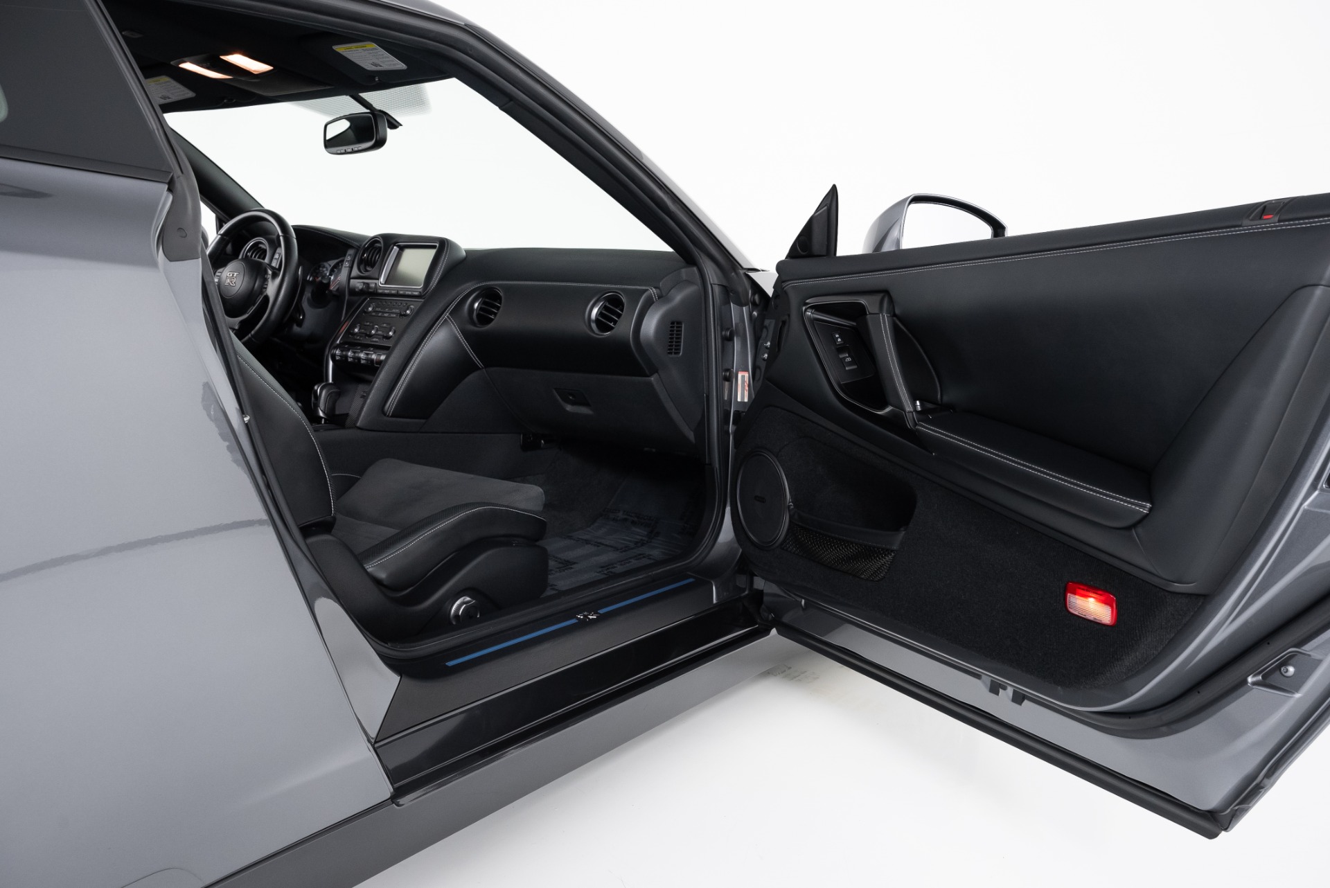 Detail Page | Exotic Car Dealership | West Coast Exotic Cars