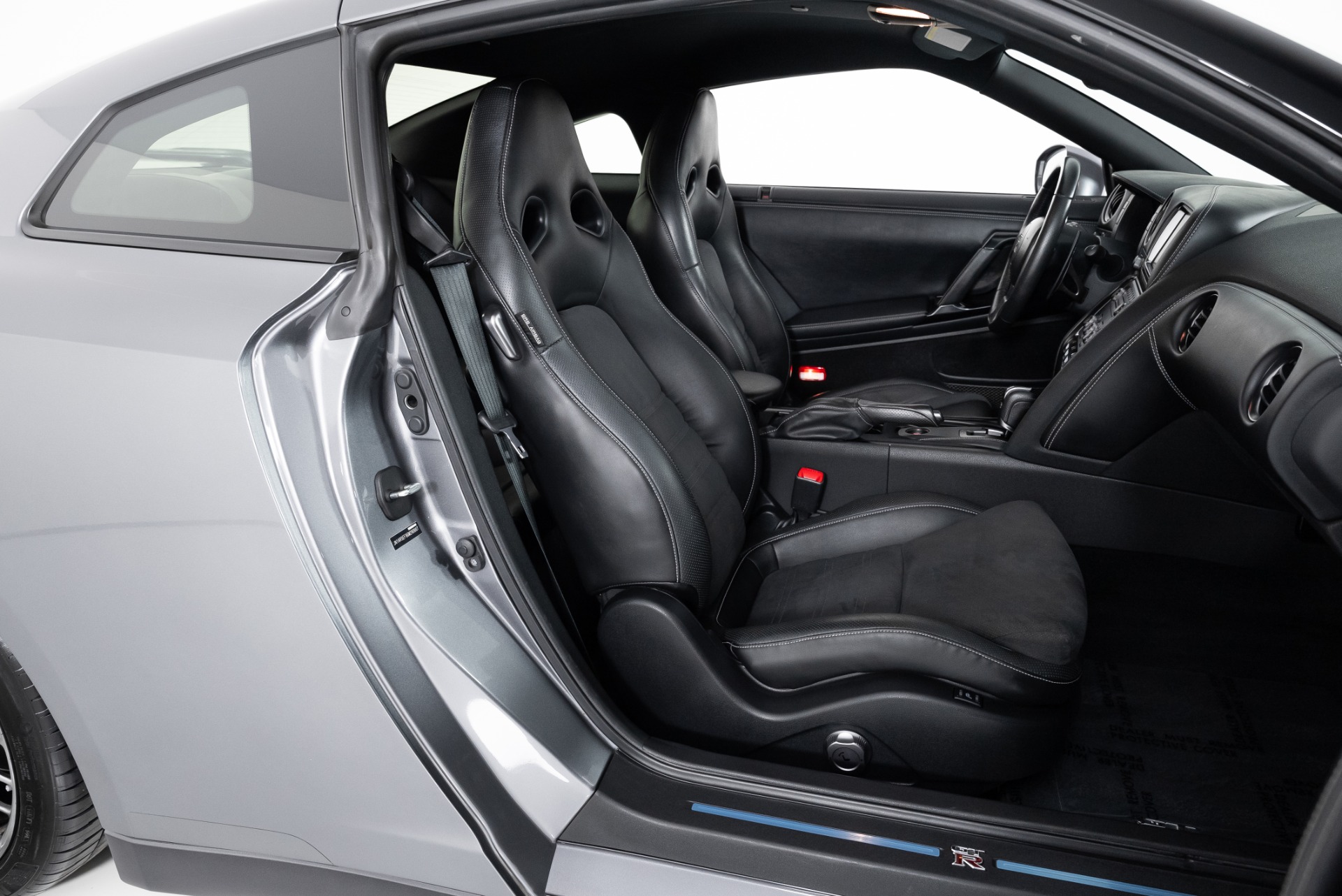 Detail Page | Exotic Car Dealership | West Coast Exotic Cars