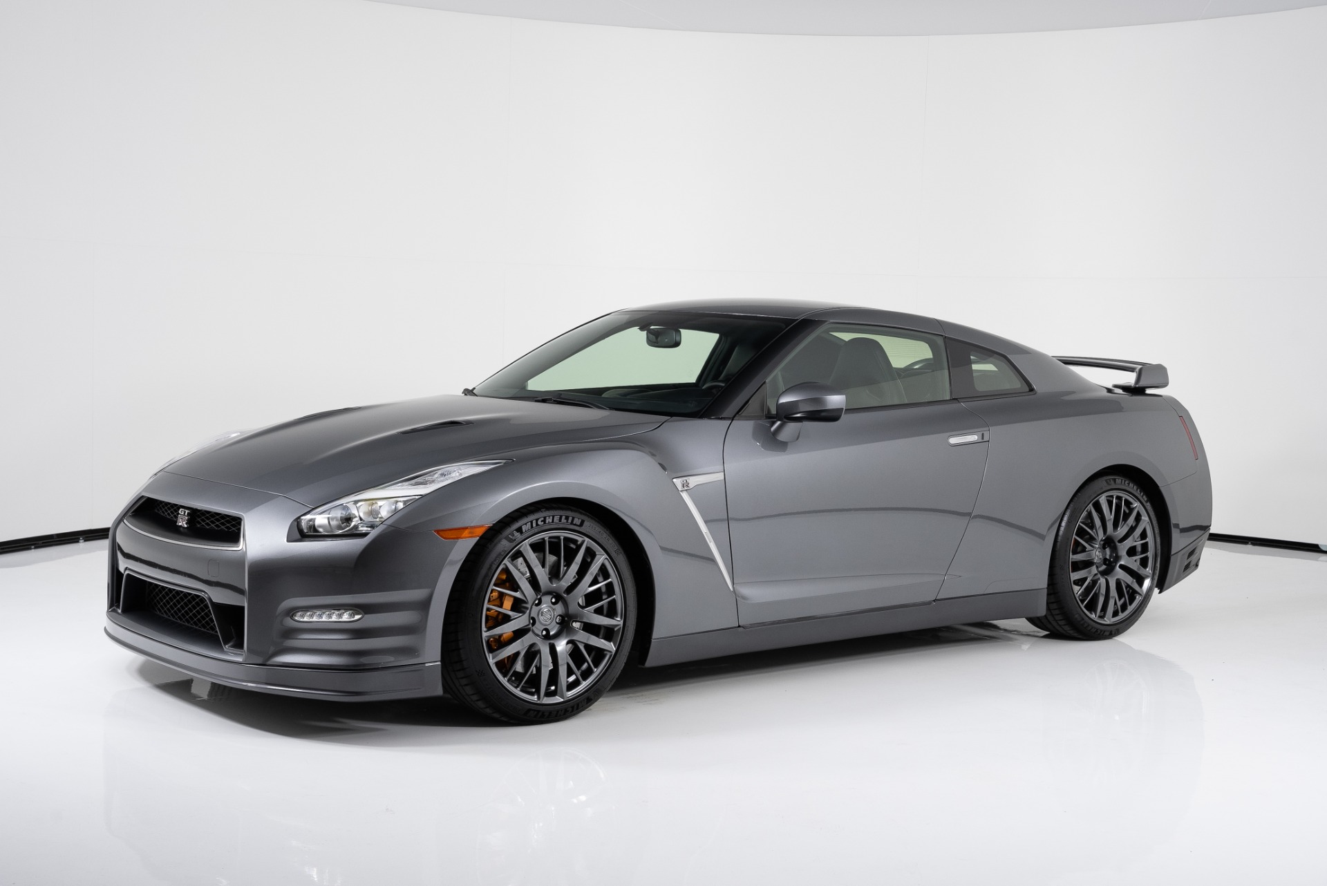 Detail Page | Exotic Car Dealership | West Coast Exotic Cars