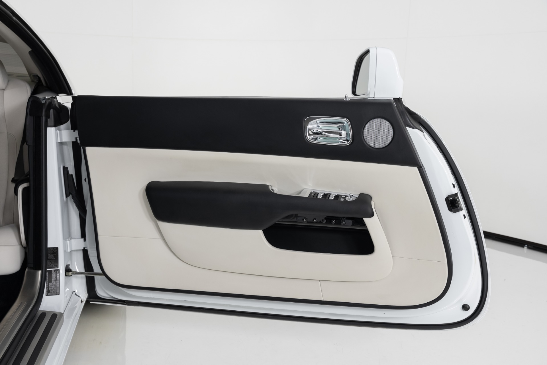 Detail Page | Exotic Car Dealership | West Coast Exotic Cars