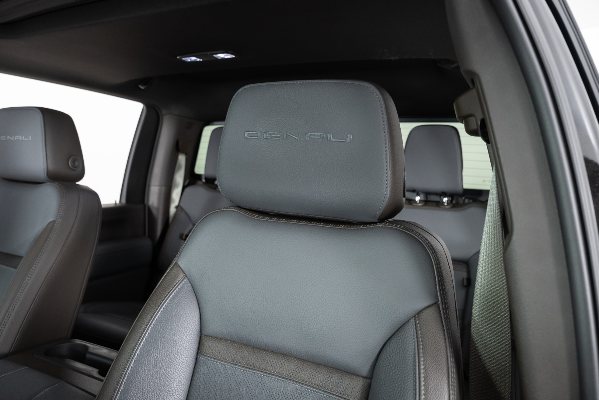 Detail Page | Exotic Car Dealership | West Coast Exotic Cars