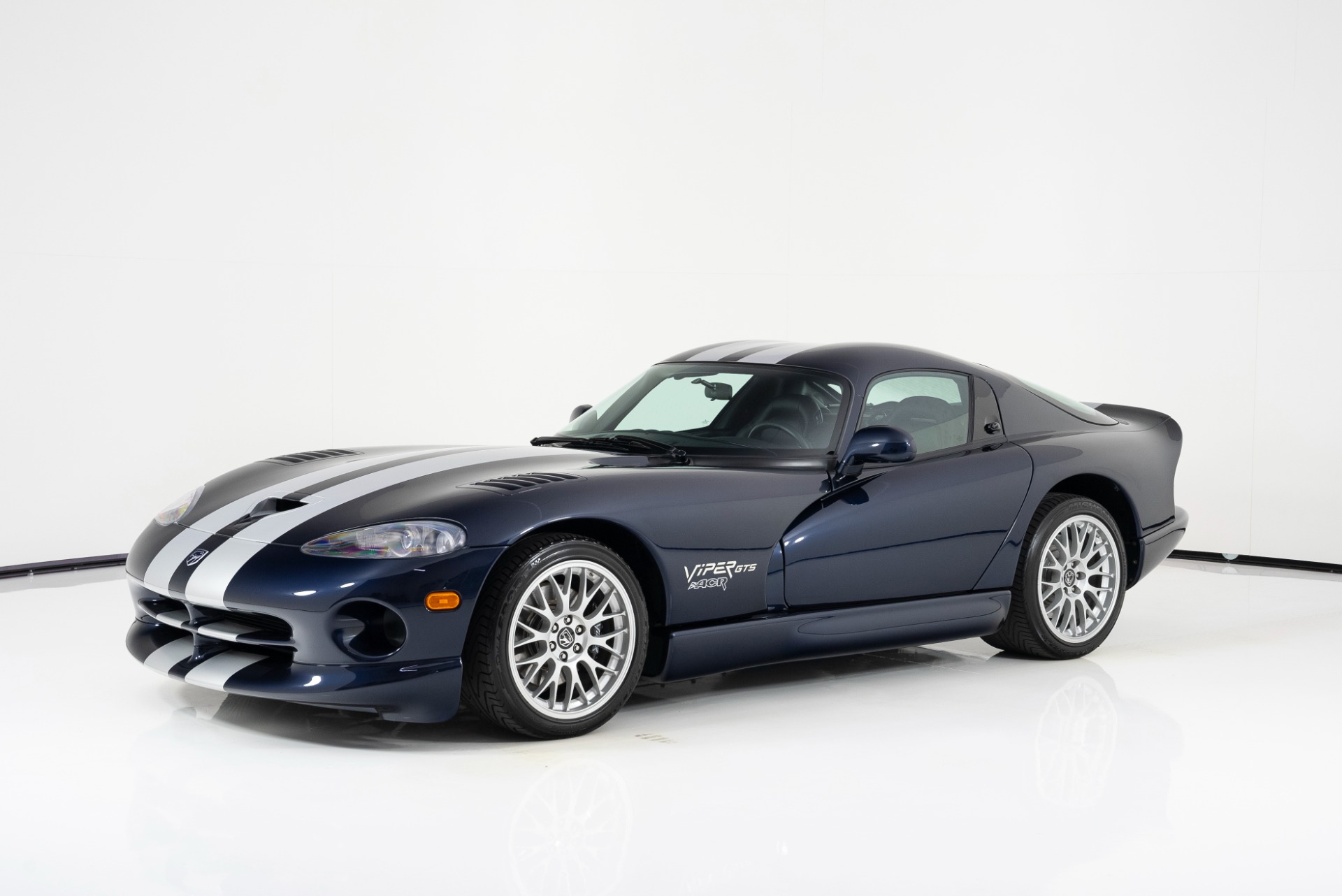 2001 Dodge Viper