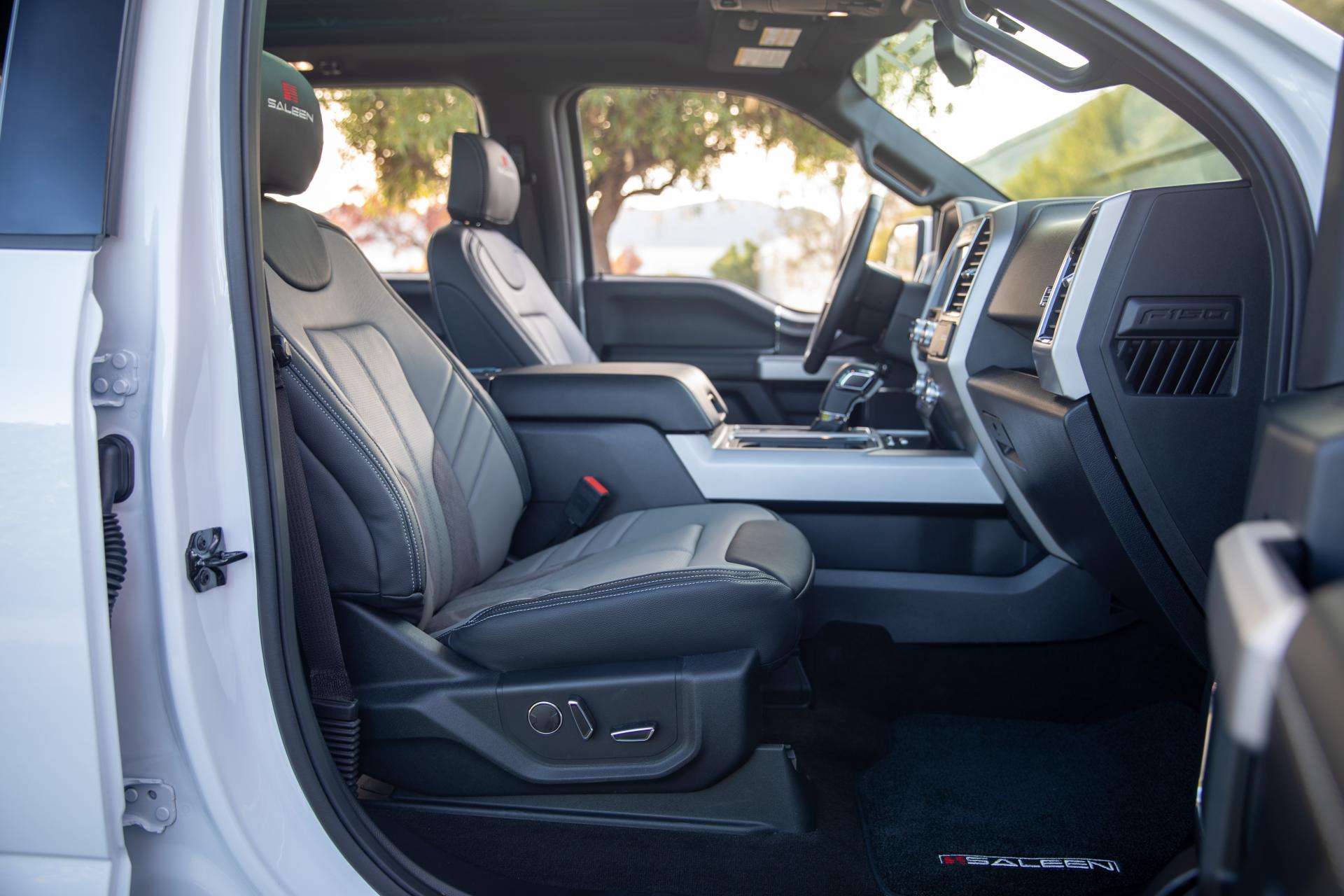 Saleen Truck Interior