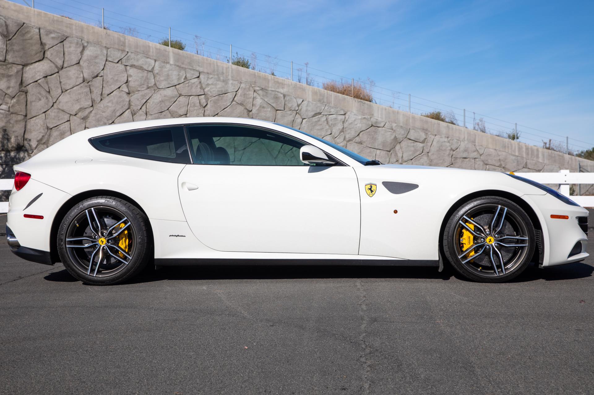 Ferrari Ff White
