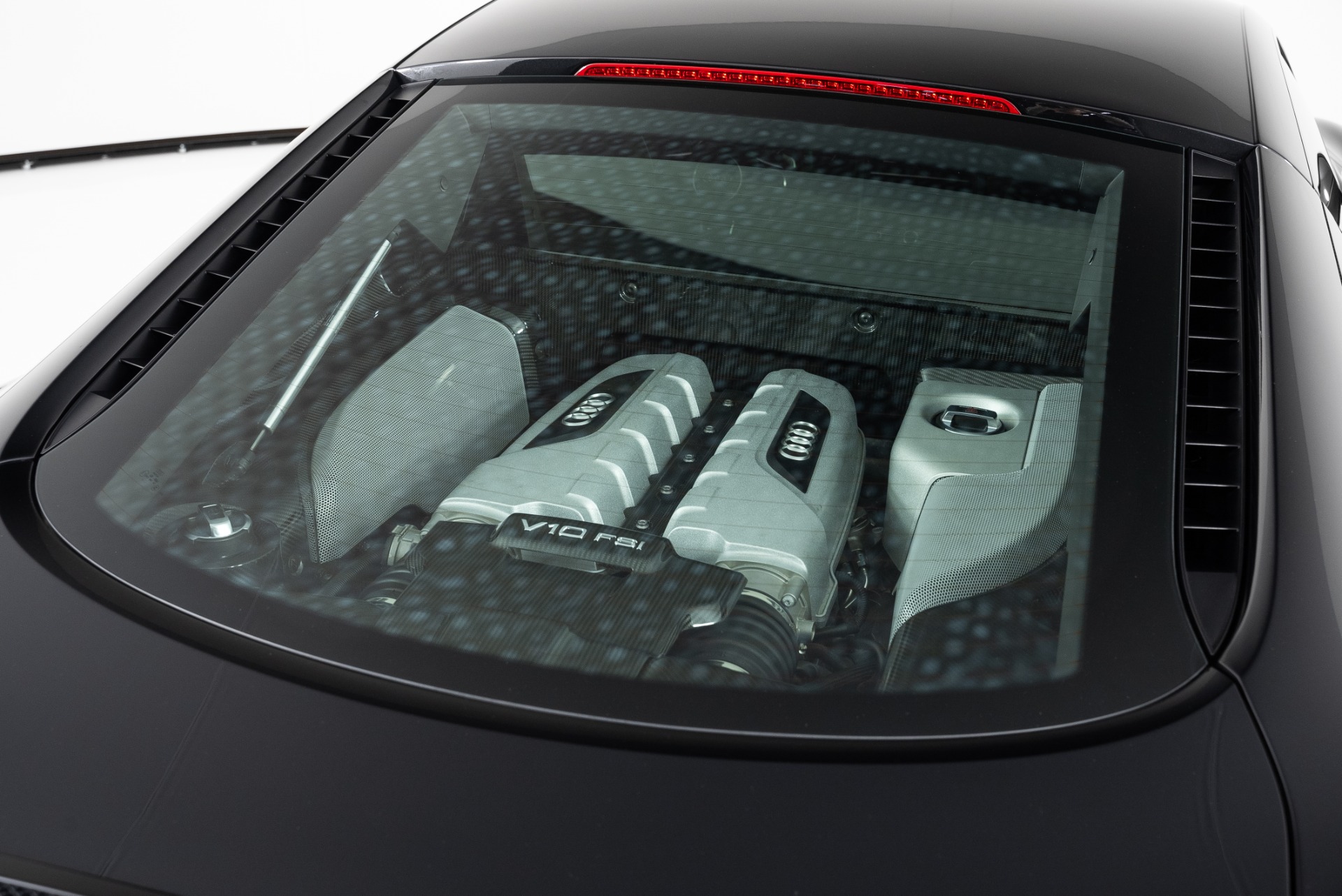 Audi R8 Engine Lights