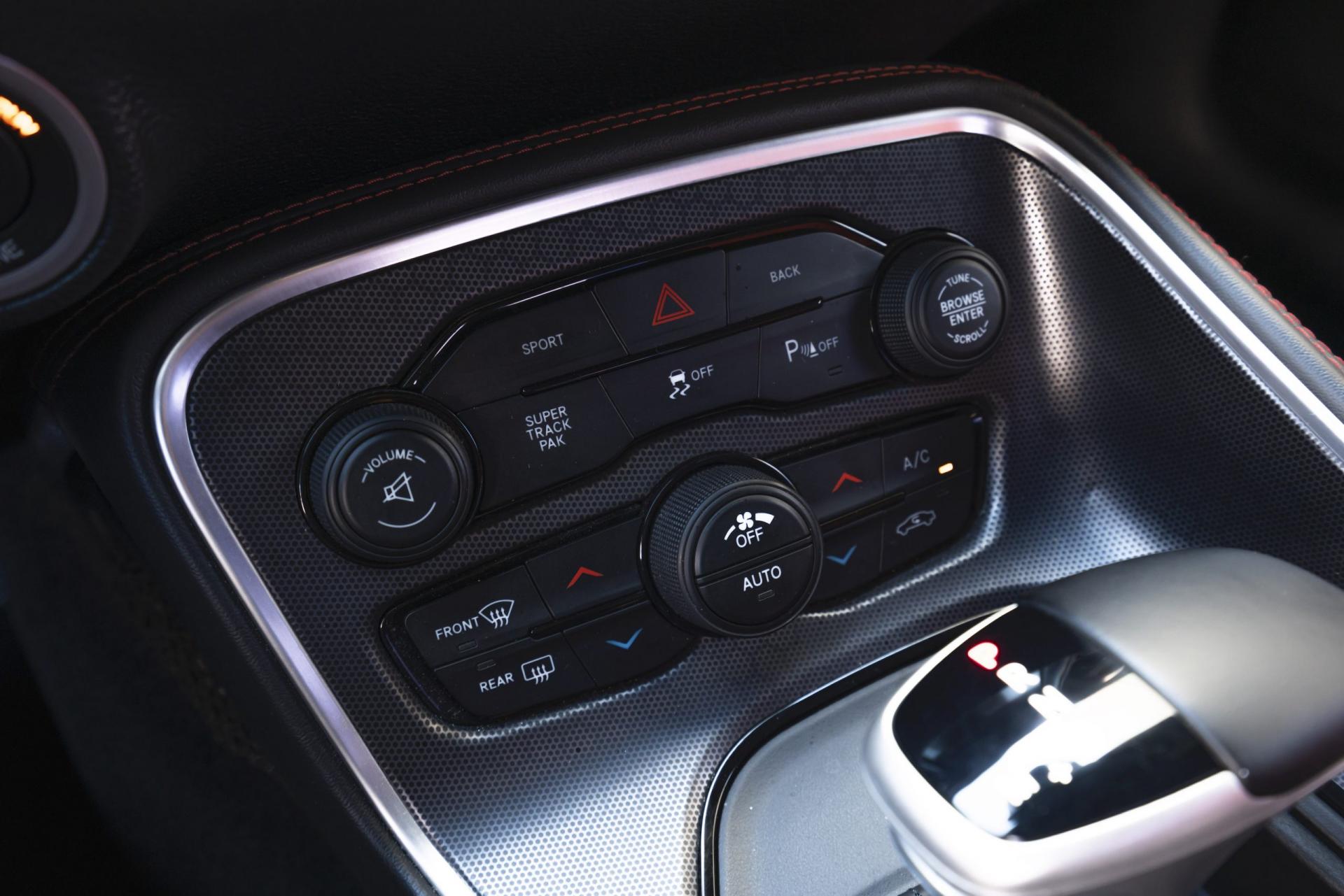 2016 Dodge Challenger Hellcat Interior