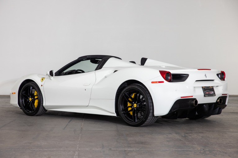 Sports Cars Ferrari White