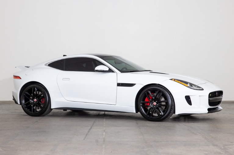 Jaguar F Type R Black