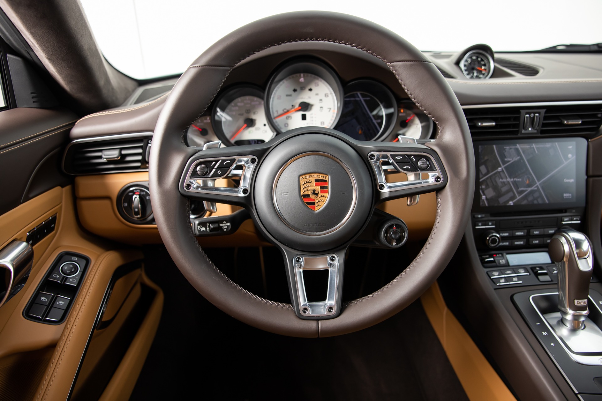 Porsche 911 Interior 2019 | Cabinets Matttroy