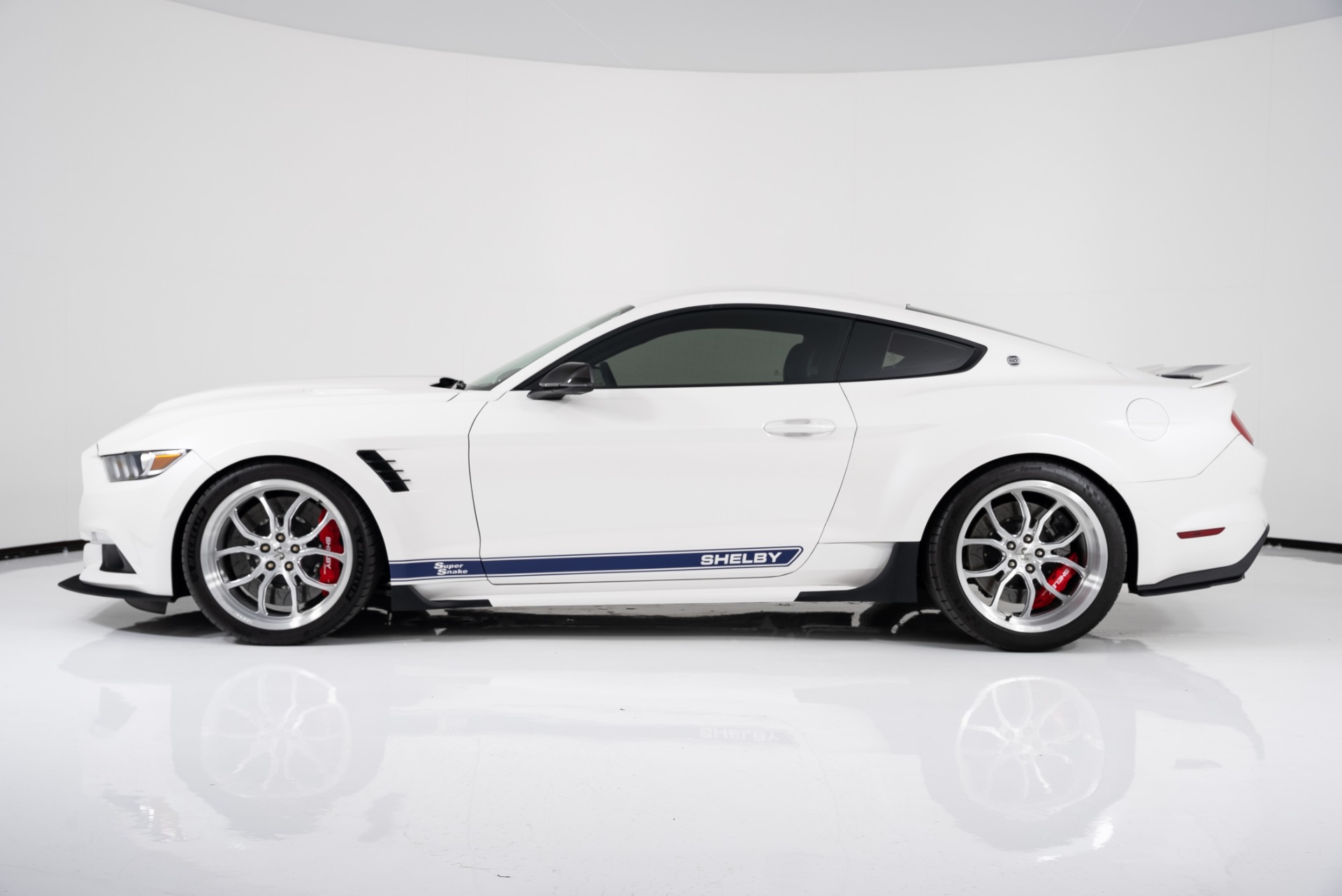 White Snakes Car