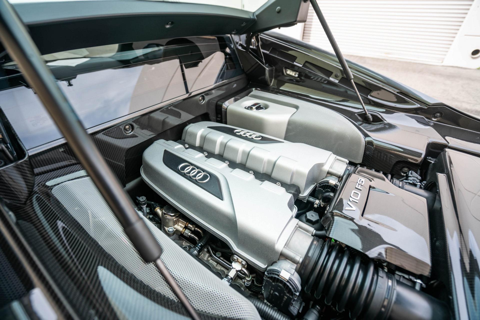 Audi R8 Engine Wallpaper