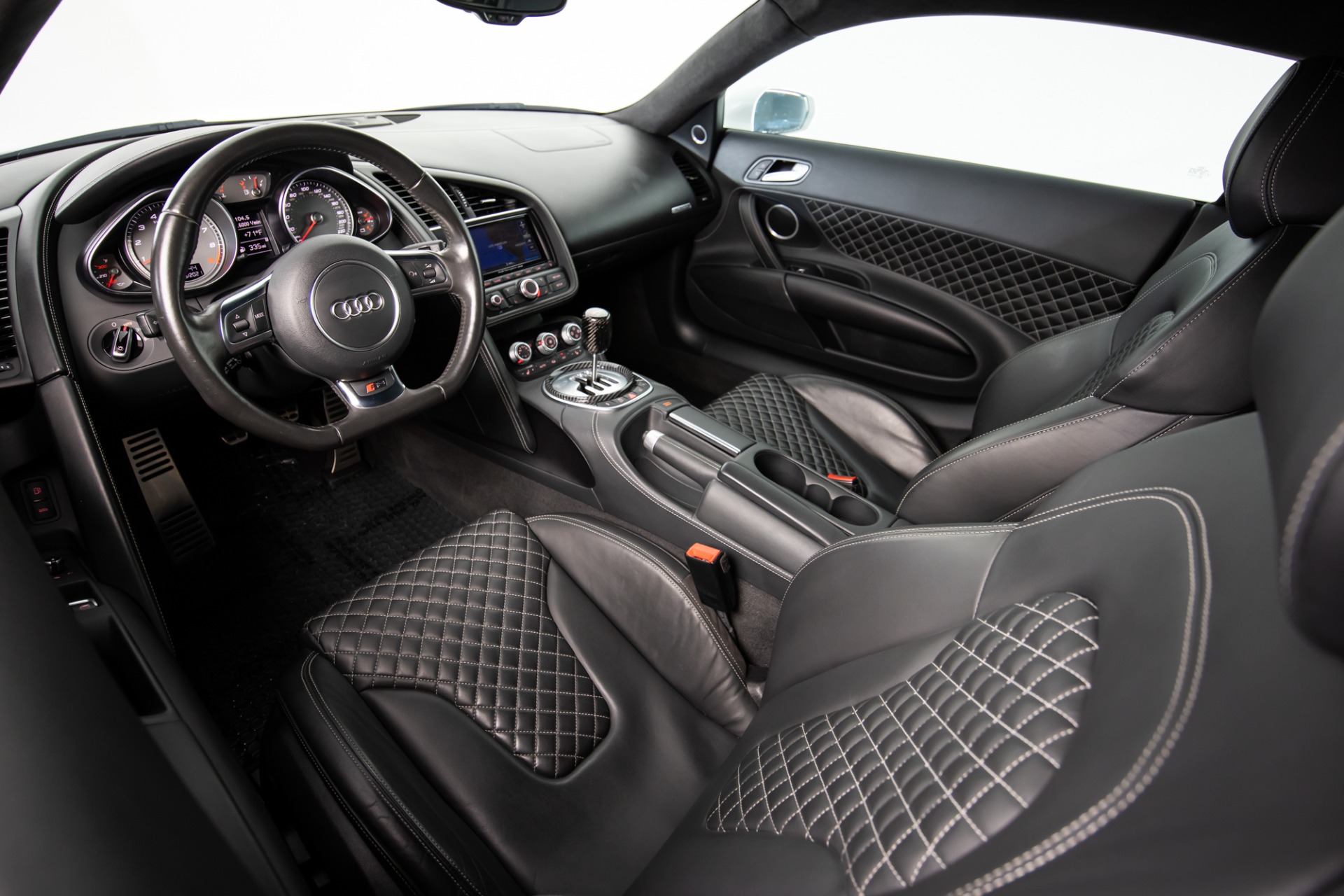 Audi R8 Manual