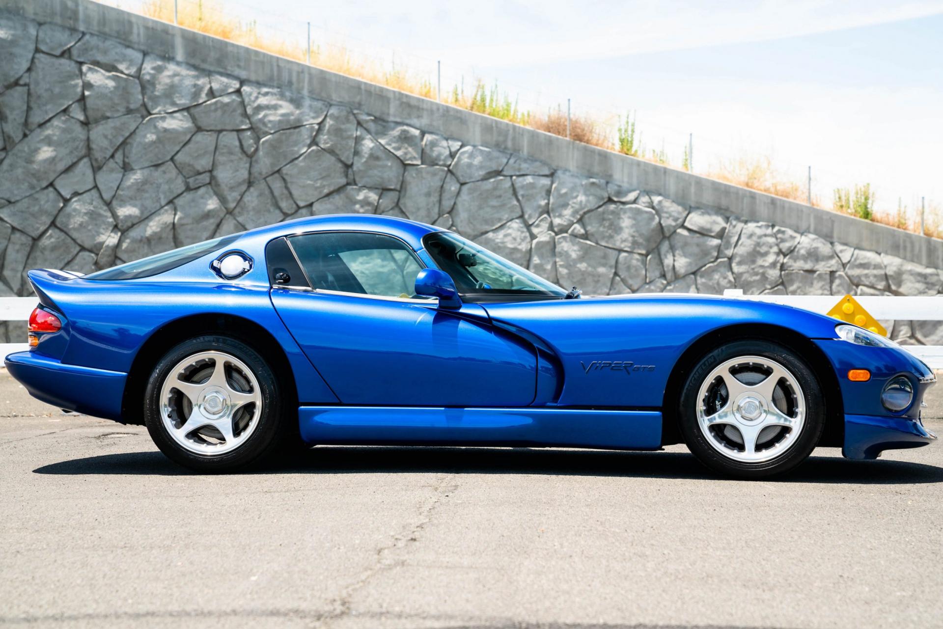 1998 Dodge Viper