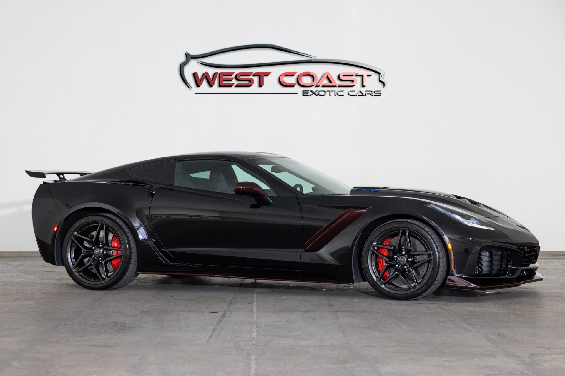 Corvette Zr1 Red